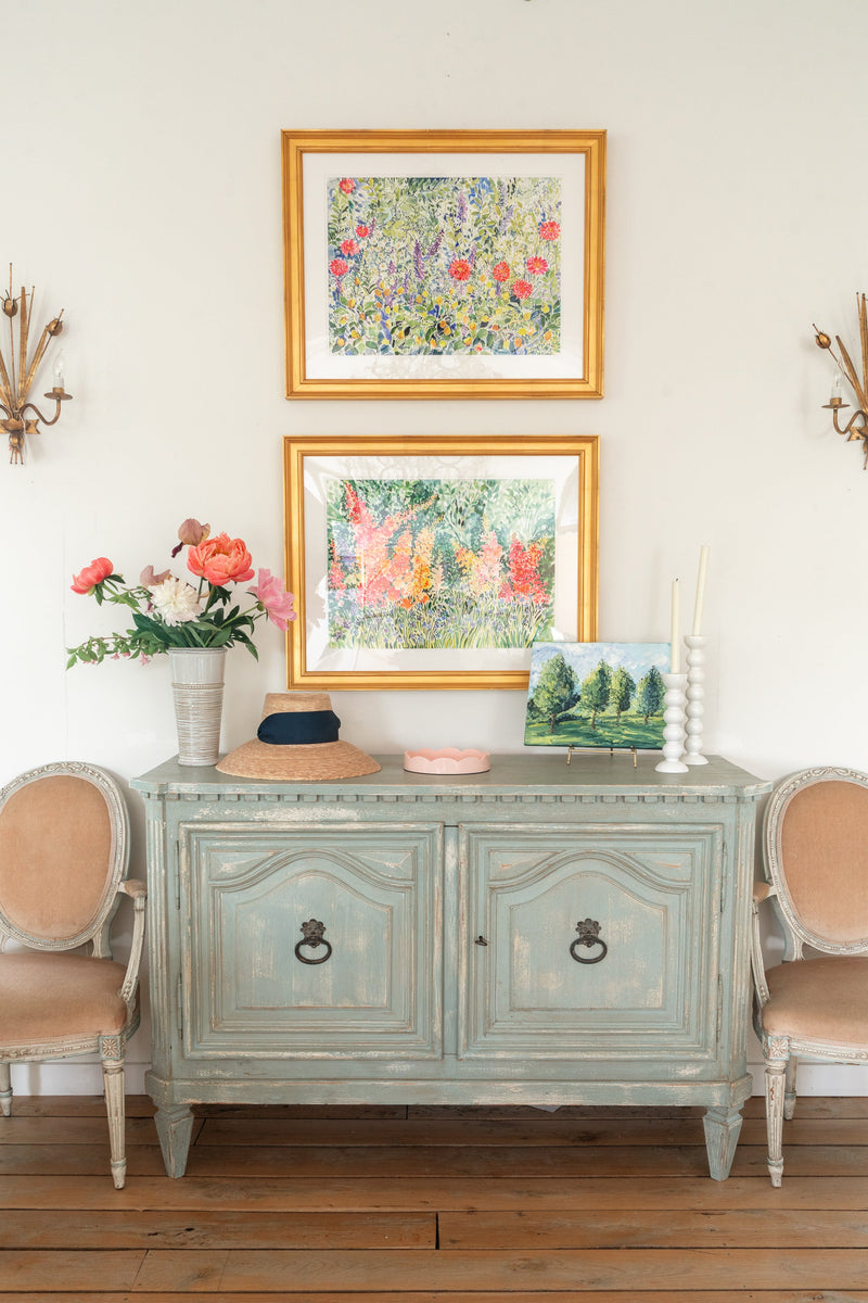 Ready to Hang – Lydia Marie Elizabeth